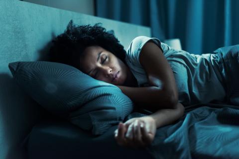 Insomnia vs. Hypersomnia: Could You Be Sleeping Too Much? | Inspira Health